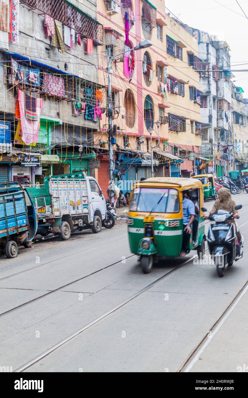 Auto rickshaw kolkata hi-res stock photography and images - Alamy