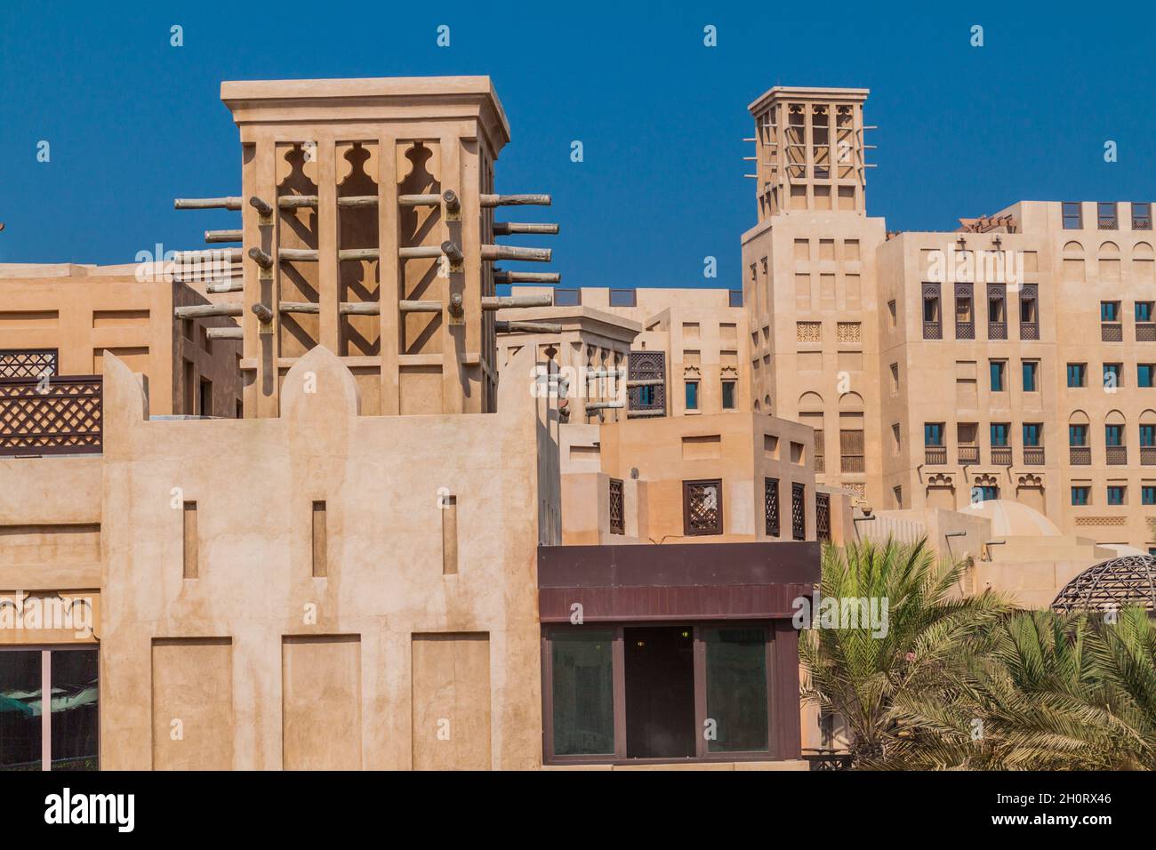 Wind towers at Madinat Jumeirah in Dubai, UAE Stock Photo - Alamy