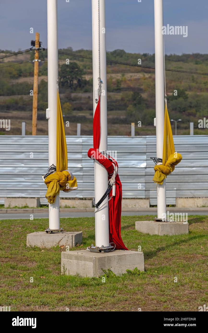 Strong wind elements weather hi-res stock photography and images - Alamy