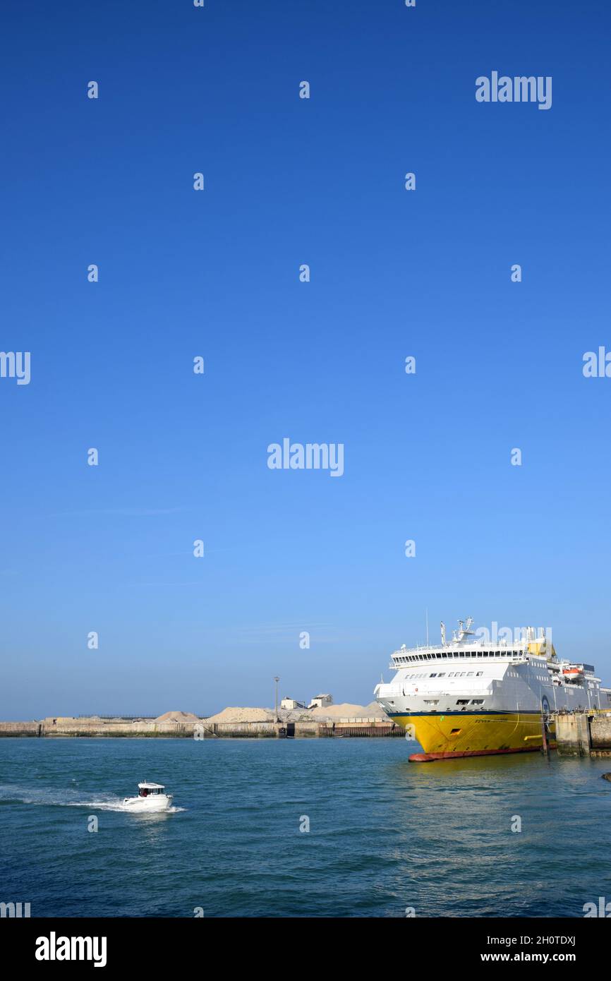 Transmancheferries ferry to Newhaven, Dieppe, France 2021 Stock Photo ...