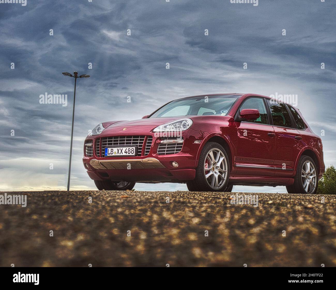 Red Porsche Cayenne I Type GTS Stock Photo - Alamy
