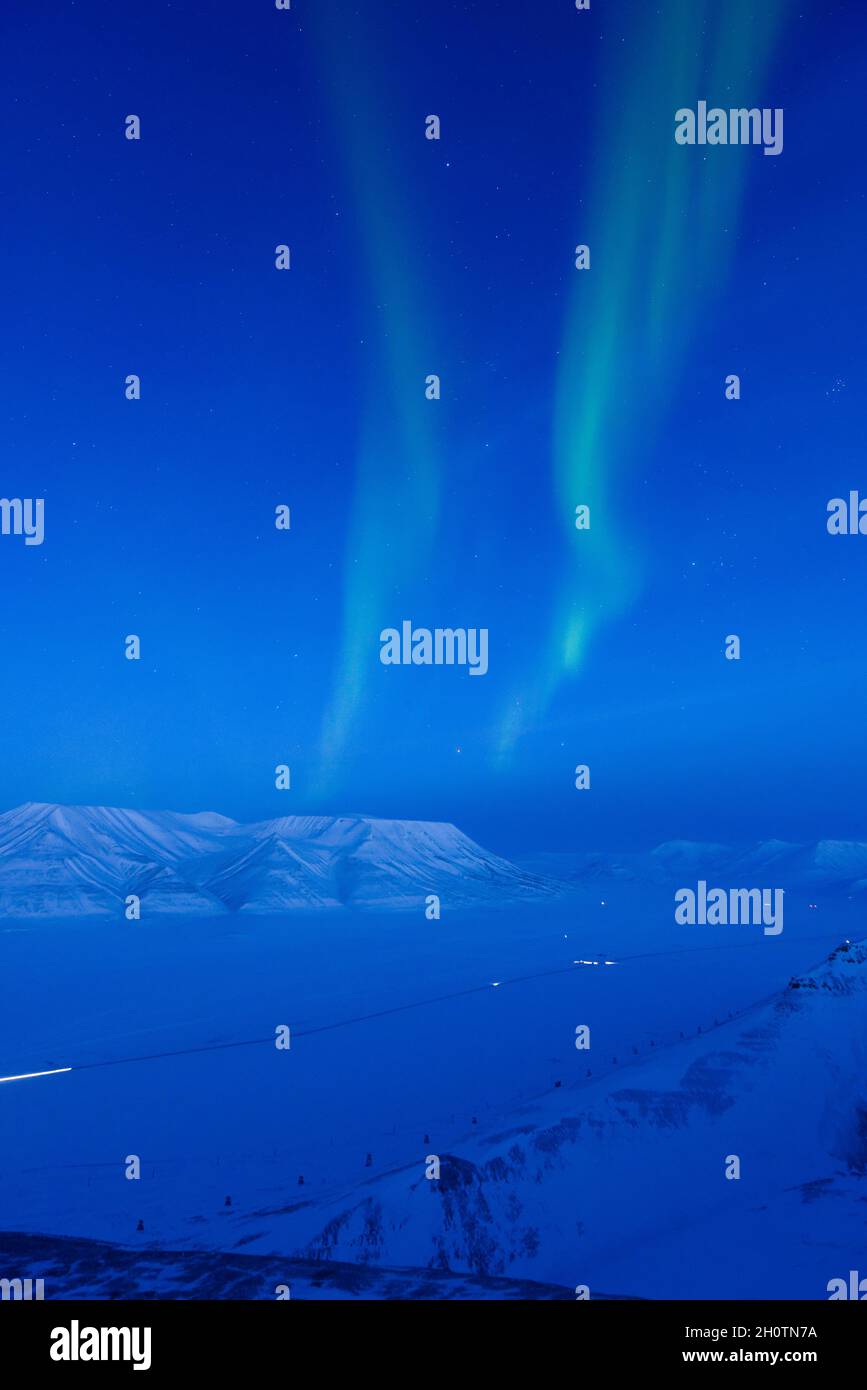 Dark winter season on Svalbard with polarnight and northern lights ...