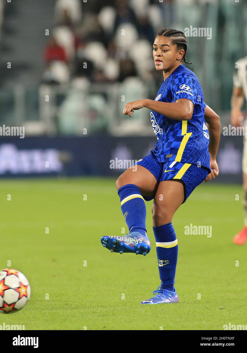 Chelsea women jessica carter hi-res stock photography and images - Alamy