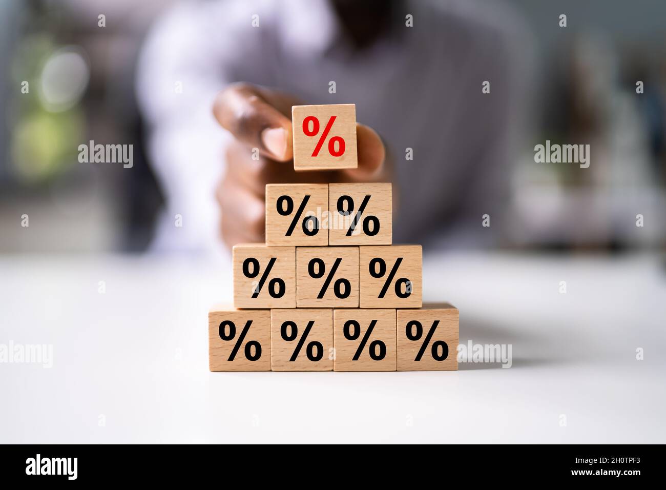 Interest rate bank sign hi-res stock photography and images - Alamy