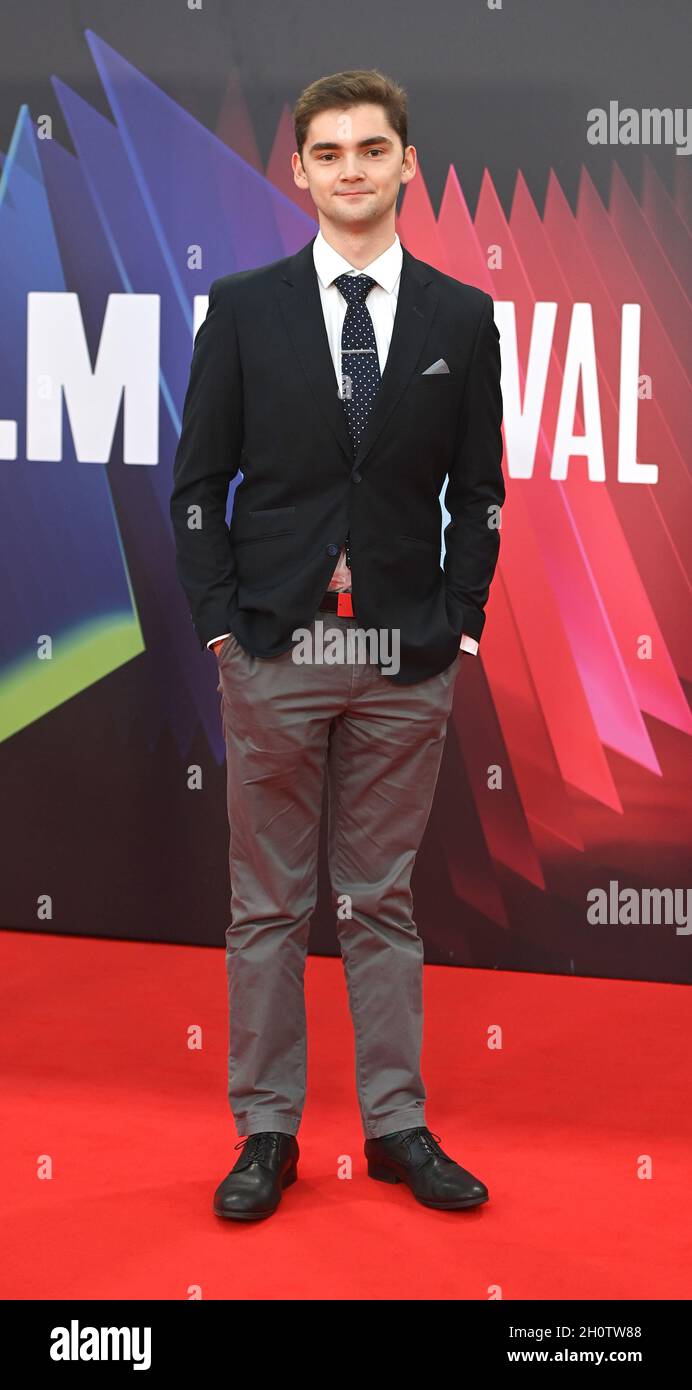 Mothering sunday premiere hi-res stock photography and images - Alamy