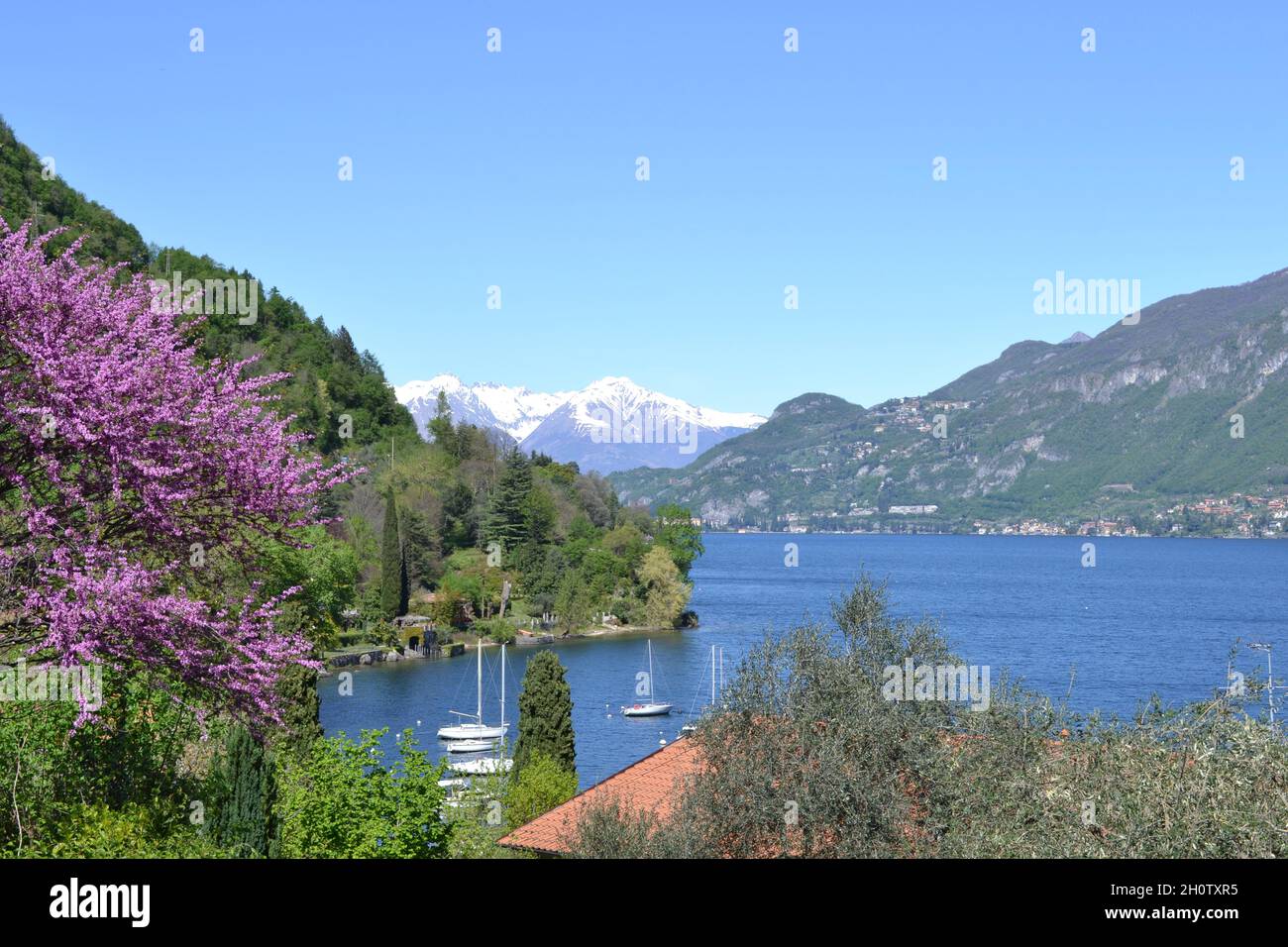 Lake Como in Spring Near the City of Como with Snow-capped Peaks ...