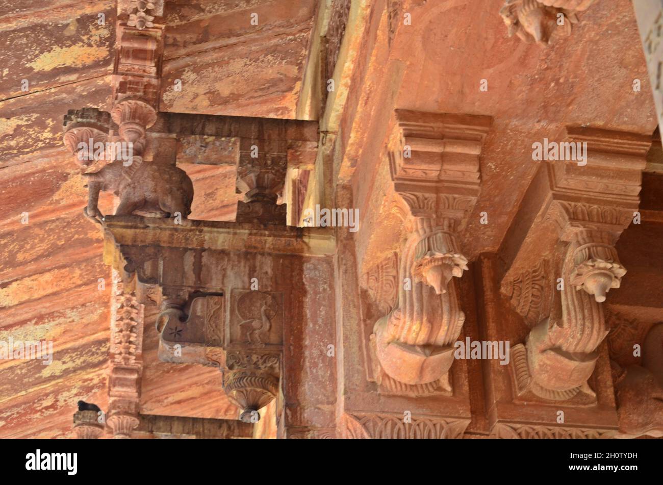 Scenic view of a corbel with decorations of Amer fort in India Stock ...