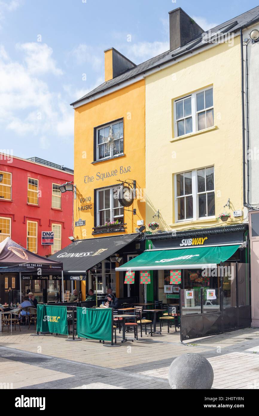 The Square Bar, The Square, Tralee (Tra Li), County Kerry, Republic of ...