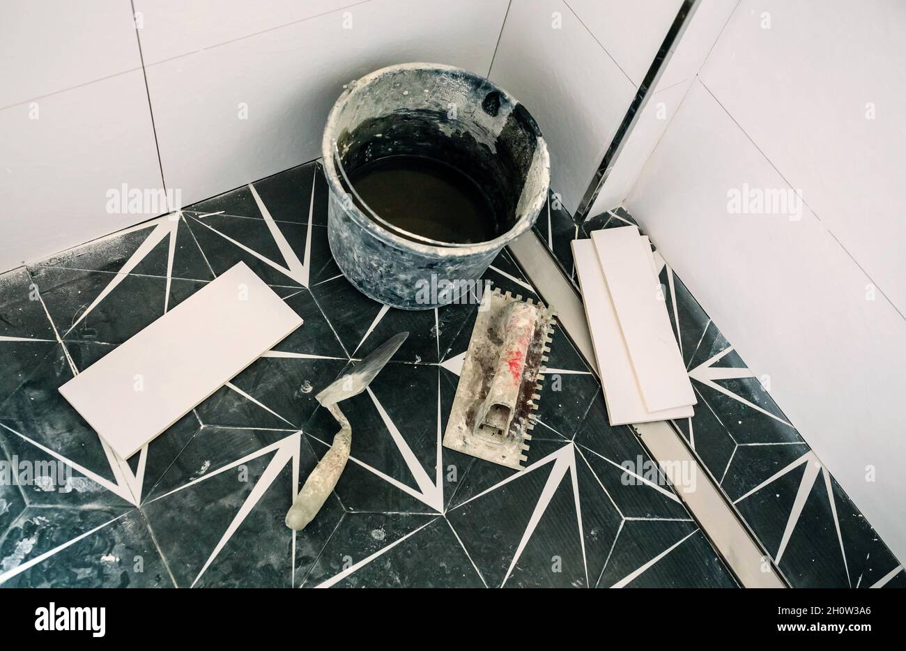 Masonry pieces hi-res stock photography and images - Alamy