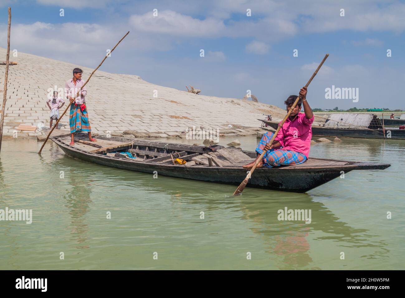 Local boatmen hi-res stock photography and images - Alamy