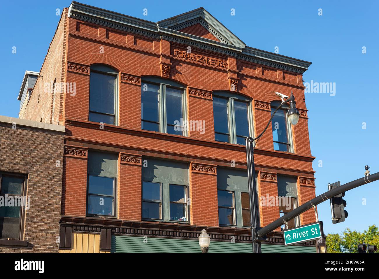 Aurora illinois hi-res stock photography and images - Alamy