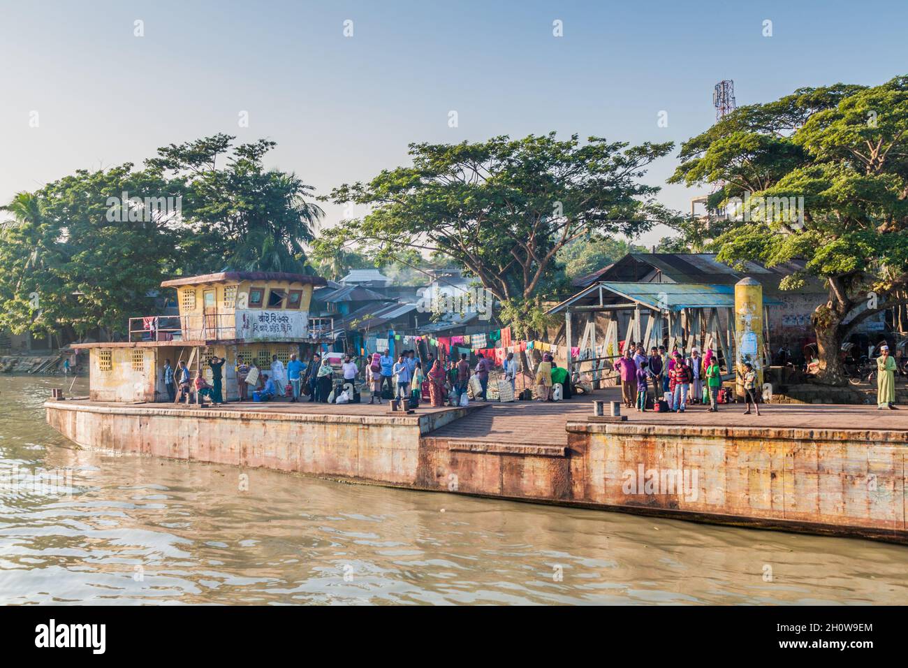 JHALOKATI, BANGLADESH - NOVEMBER 19, 2016: Jhalokati town Launch ...