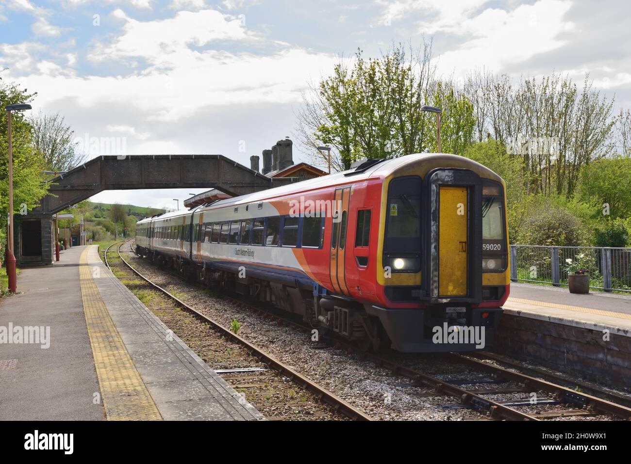 Class 159 sprinter train hi-res stock photography and images - Alamy