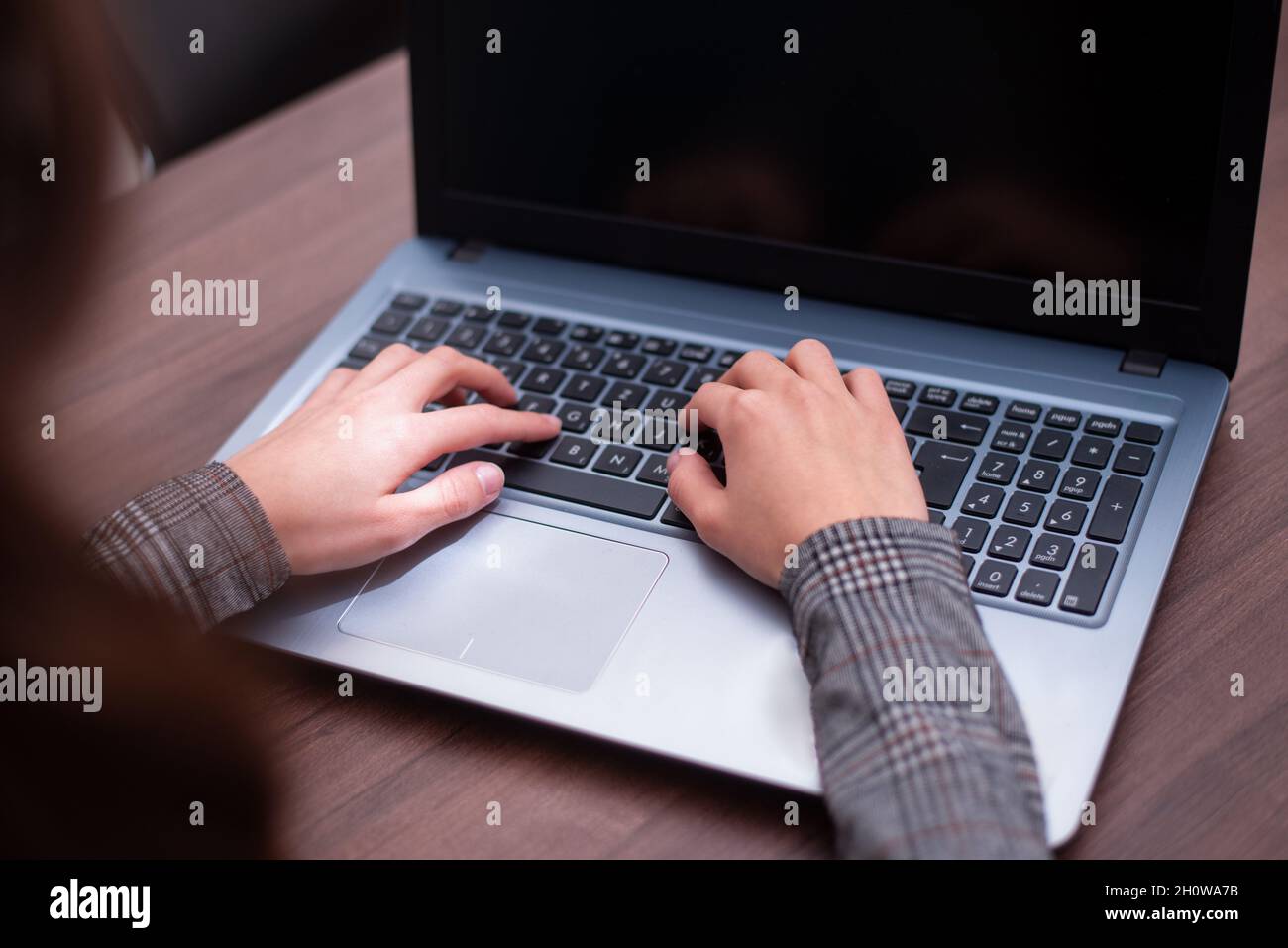 Typing speaking hi-res stock photography and images - Alamy