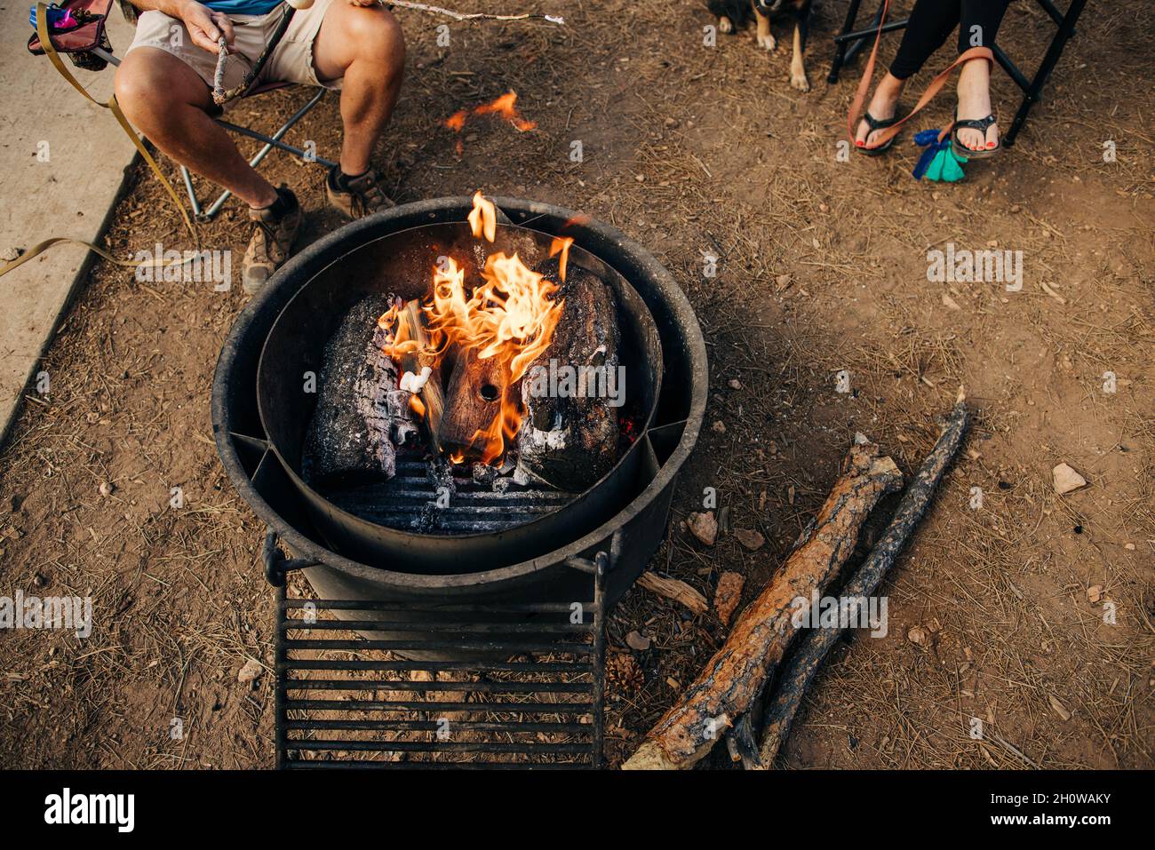 Hot campfire rocks hi-res stock photography and images - Alamy