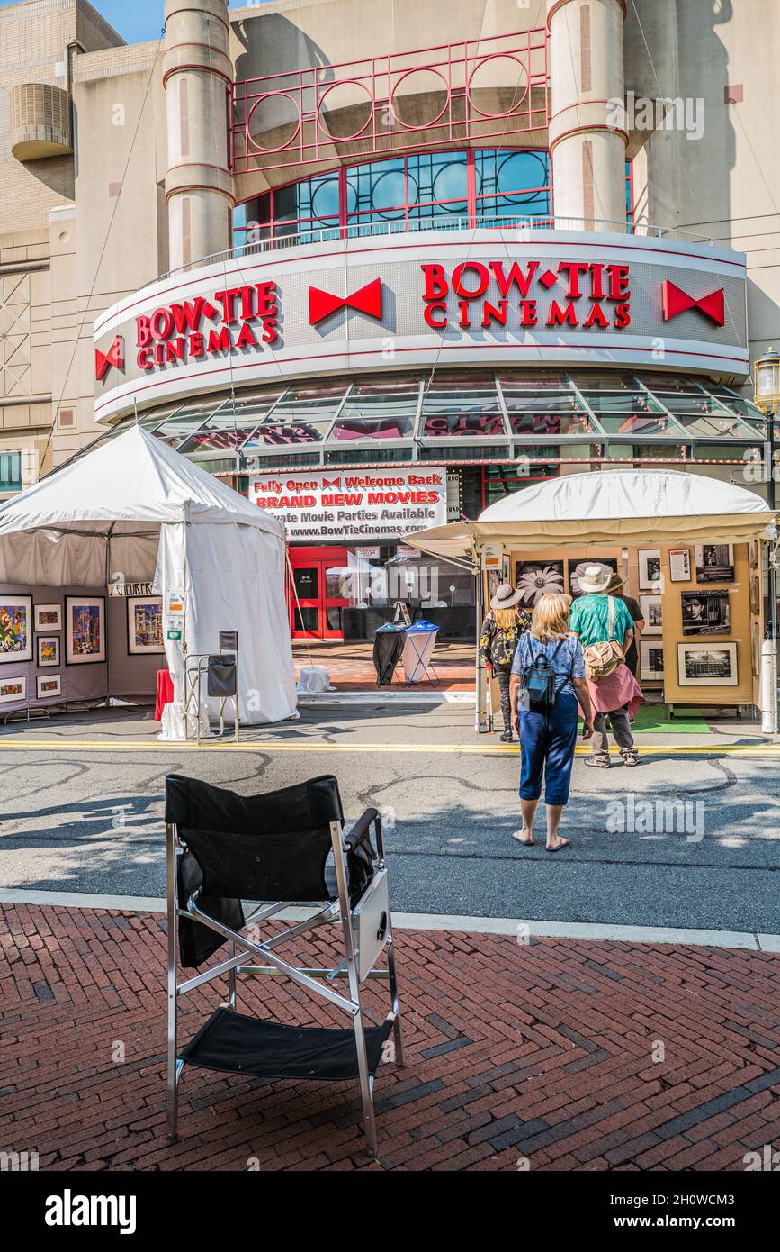 Reston virginia town center hi-res stock photography and images - Alamy