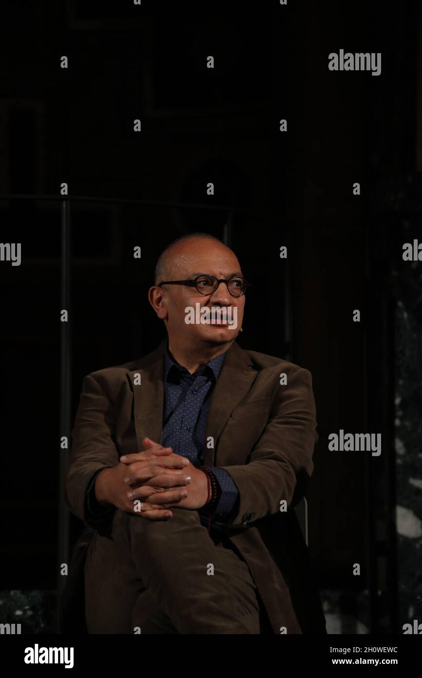 Prof. Dr. Omar Kamil, Politikwissenschaftler und Historiker an der ...