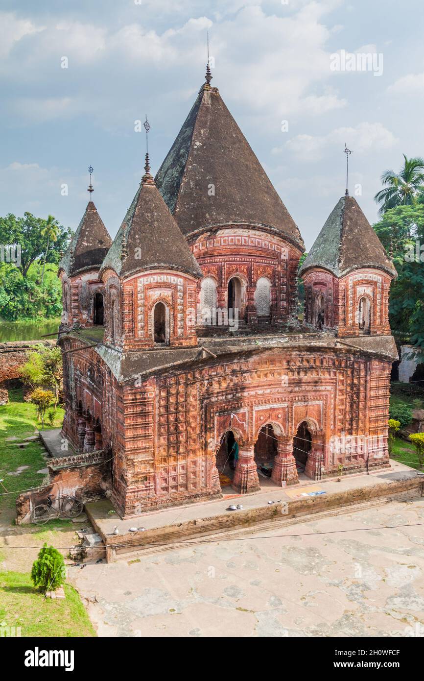 Bangladesh puthia puthia temple complex hi-res stock photography and ...