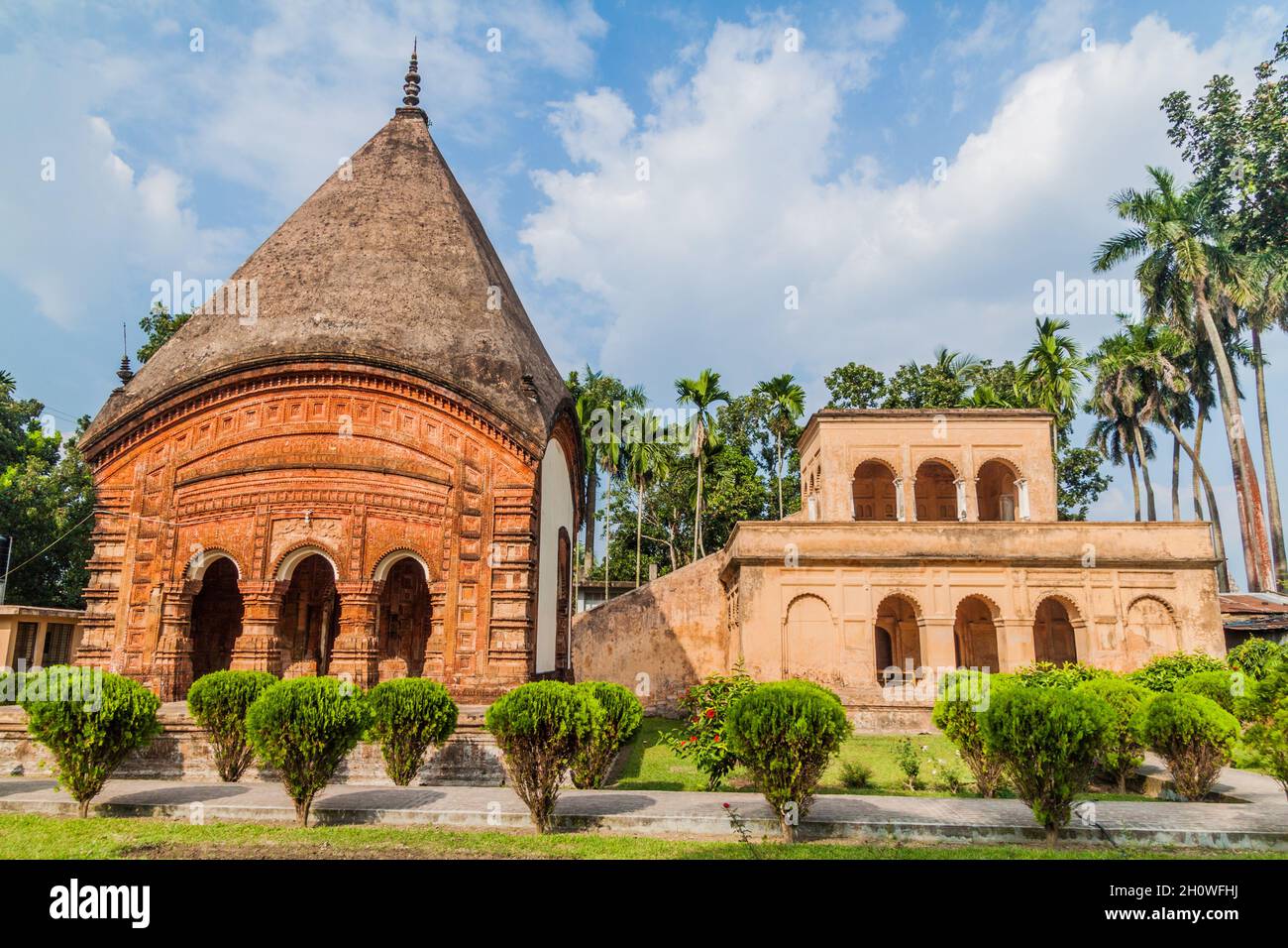 Chauchala Chhota Govinda Mandir and Gopal Mandir temples in Puthia ...