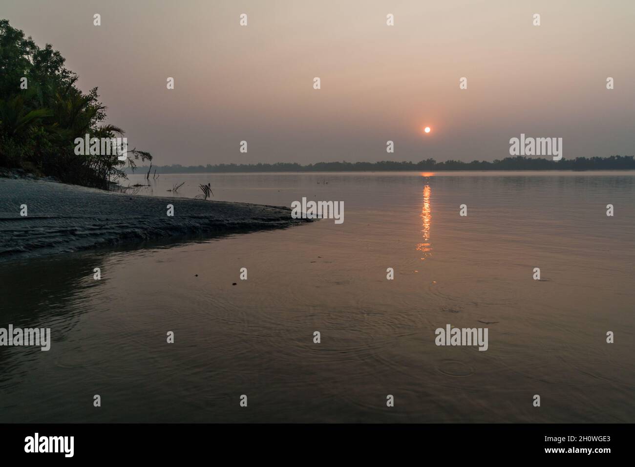 Sunrise in Sundarbans, Bangladesh Stock Photo - Alamy