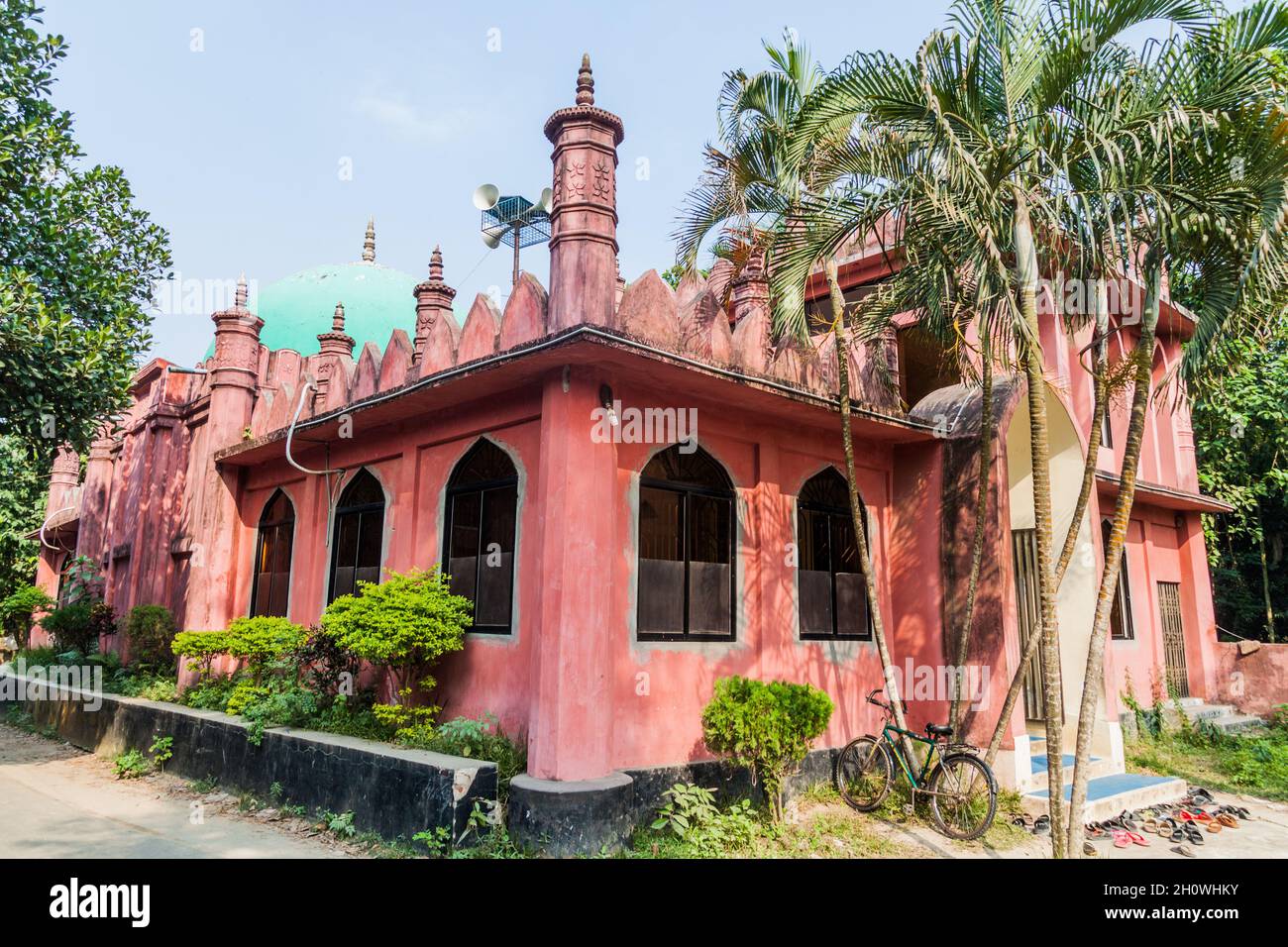 Beautiful mosque bangladesh hi-res stock photography and images - Alamy