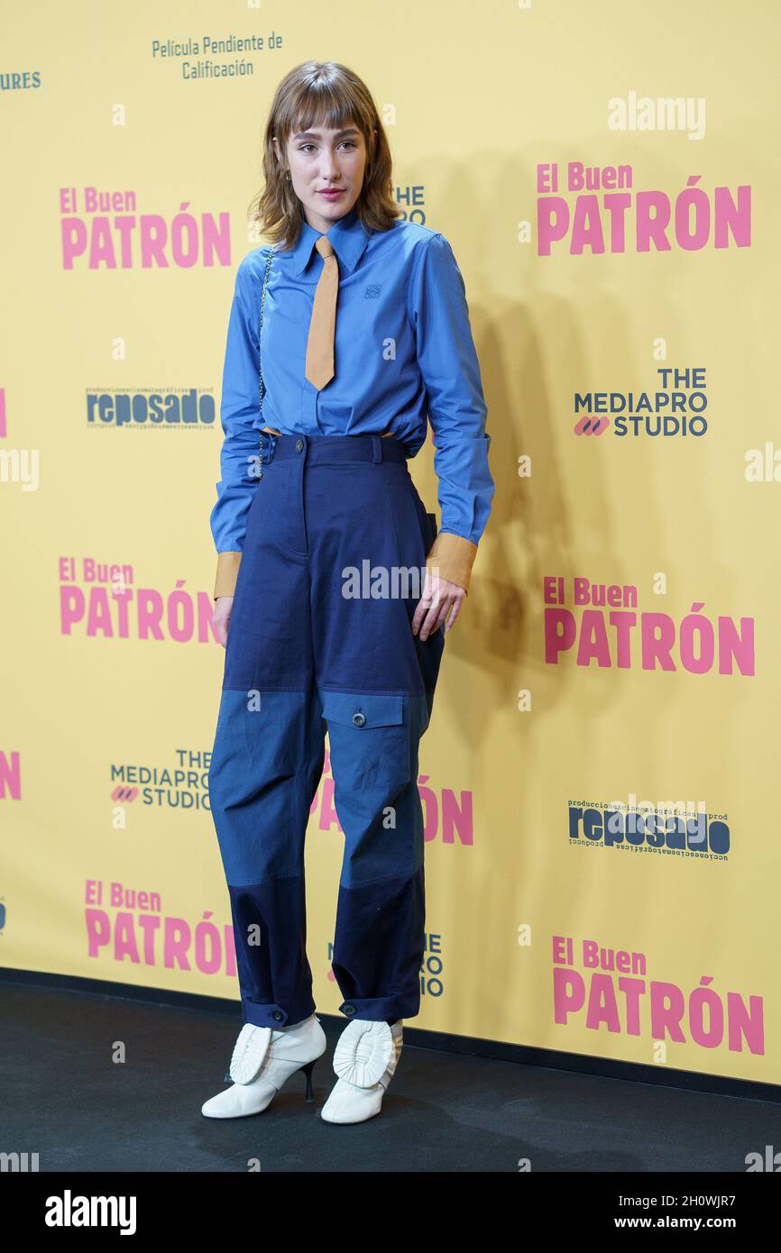 Almudena Amor attends the premiere of the film 'El buen patron', at the ...