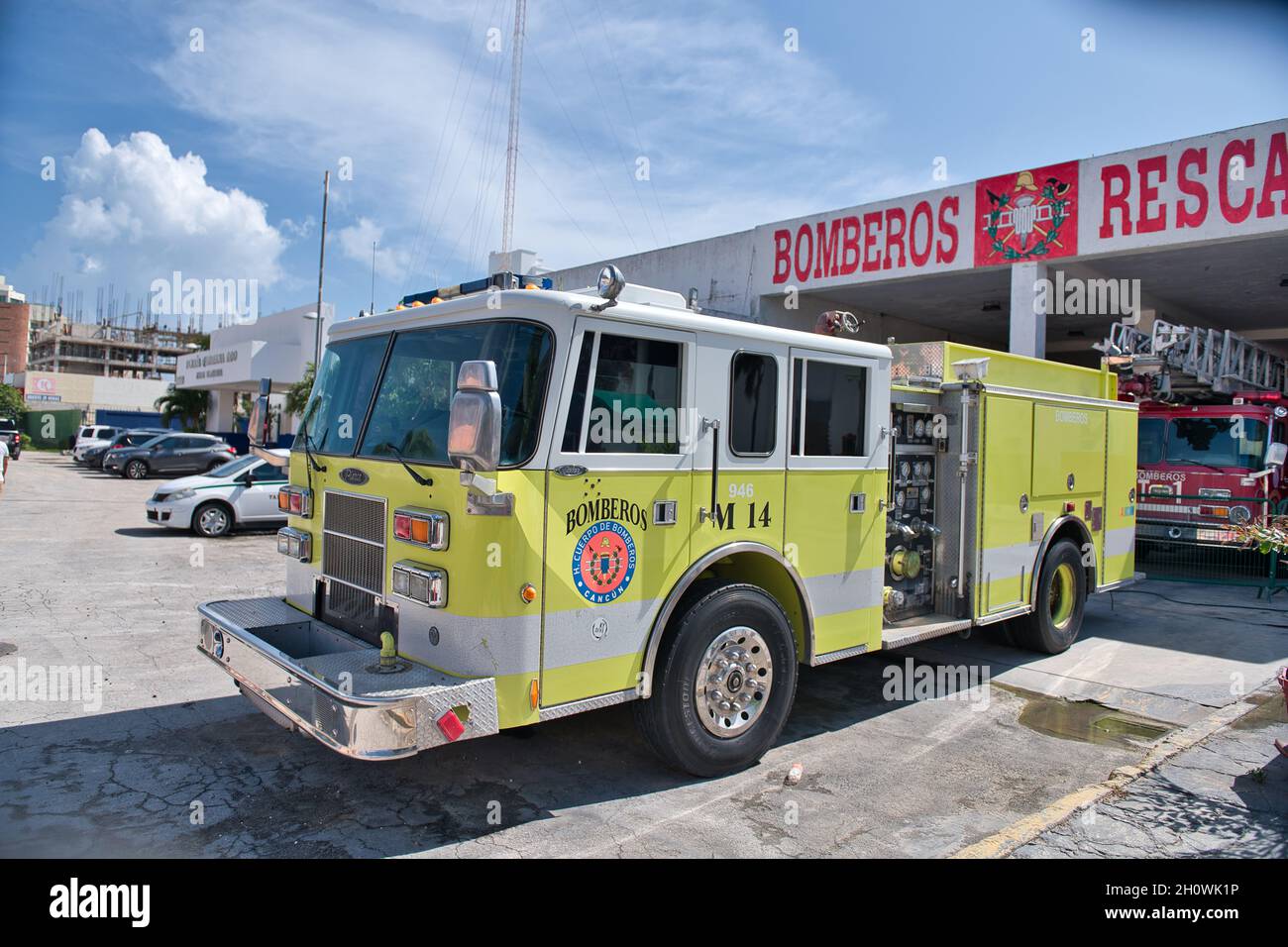 Fire engine truck in hi-res stock photography and images - Alamy