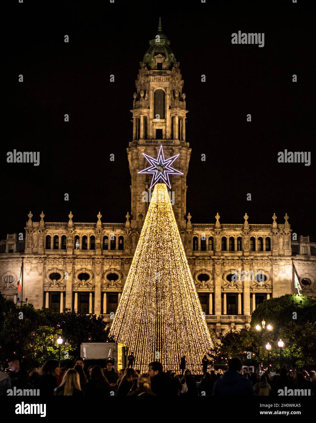 "Aliados" Avenue in Porto City with Christmas lights Stock Photo - Alamy