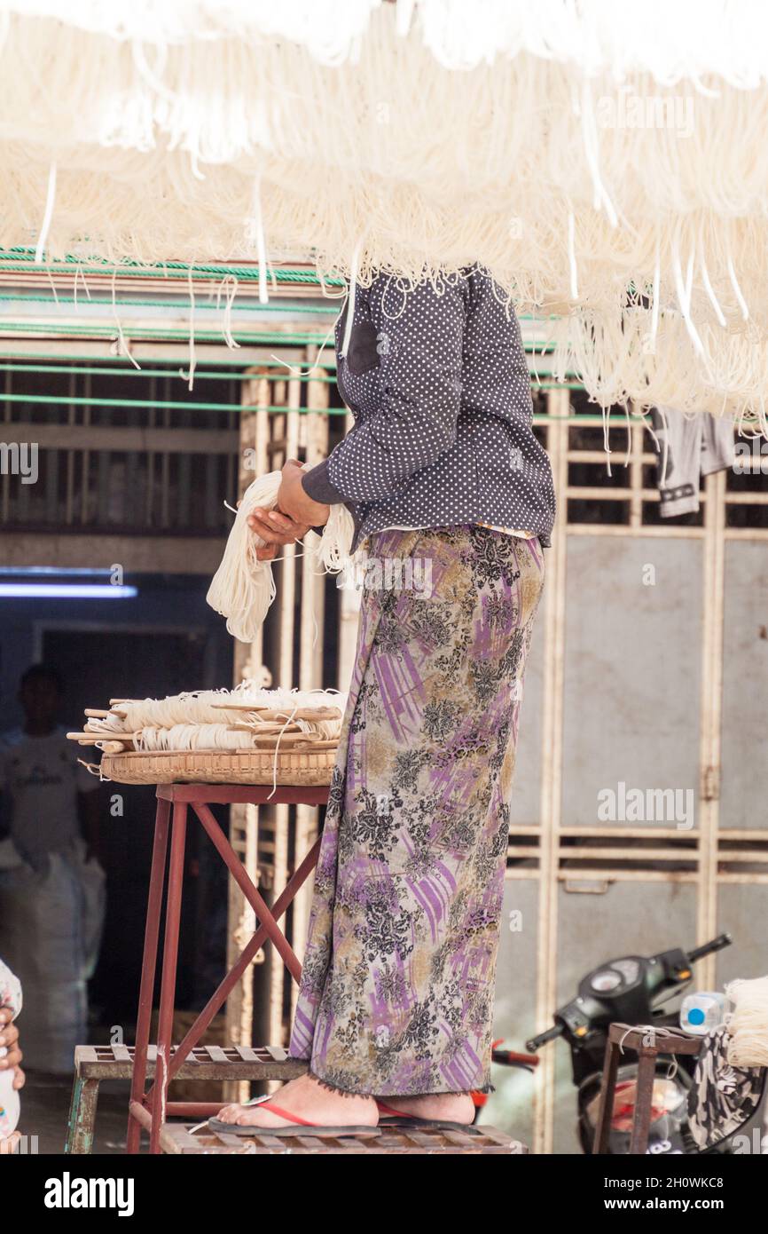 Drying rice noodle hi-res stock photography and images - Alamy