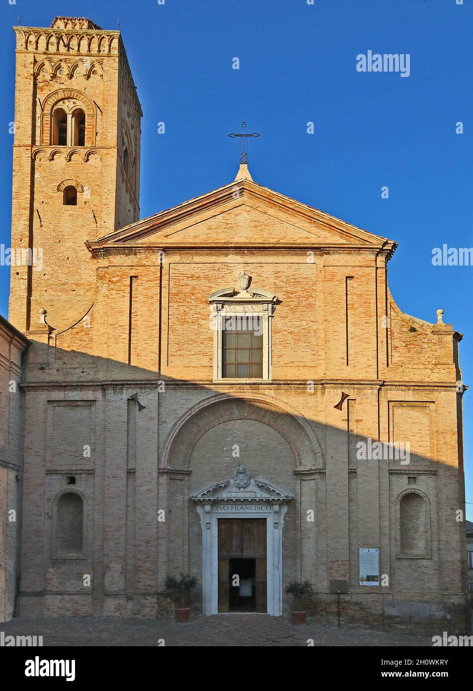 Fermo. Church of San Francesco Stock Photo - Alamy