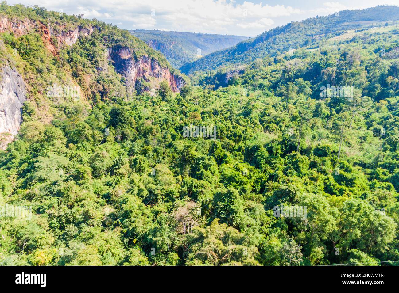 Gokteik gorge hi-res stock photography and images - Alamy