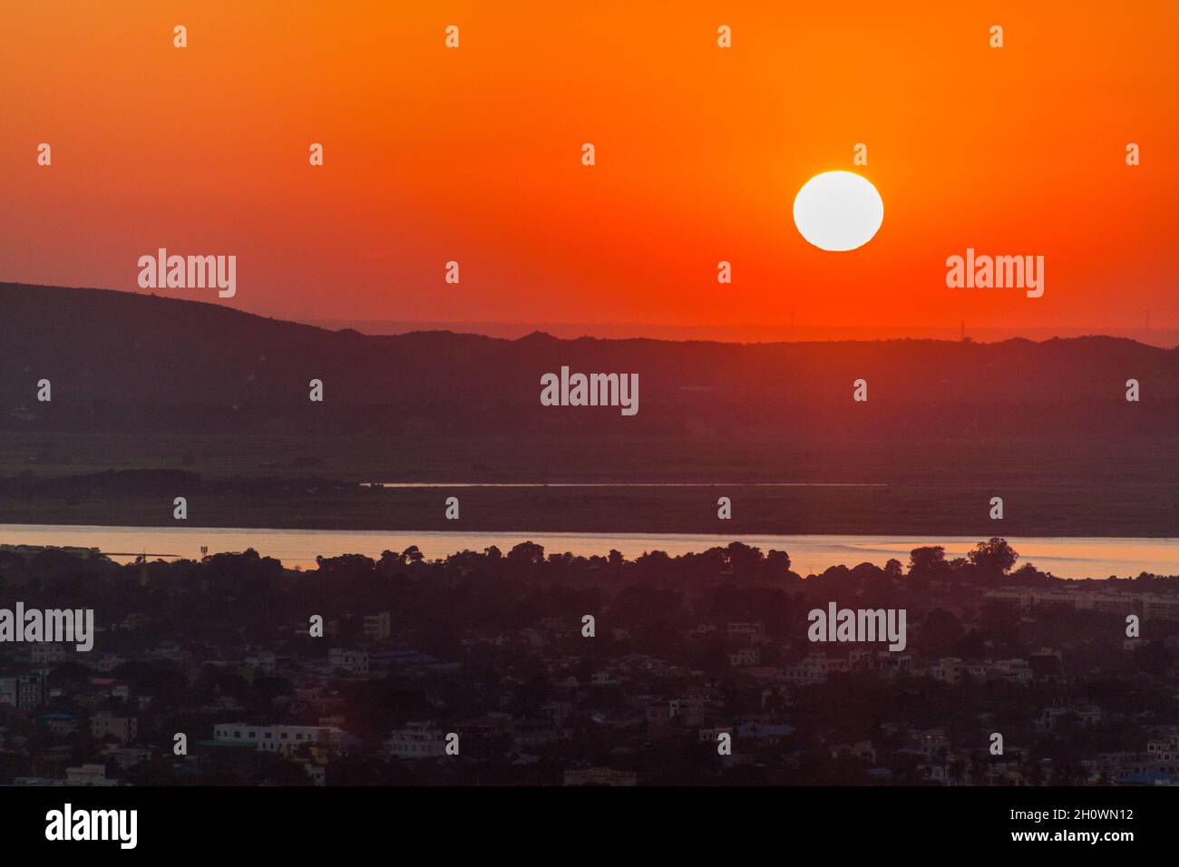 View of sunset from Mandalay hill, Myanmar Stock Photo - Alamy