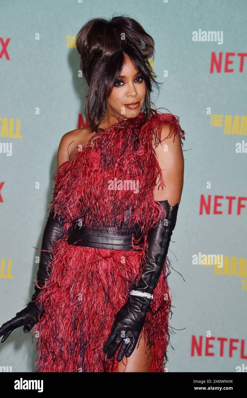 LOS ANGELES, CA - OCTOBER 13: Kelly Rowland attends a special screening ...