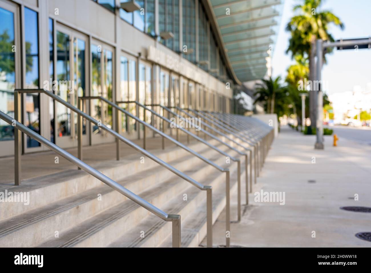 Steps and handrails to enterance of a building Stock Photo - Alamy
