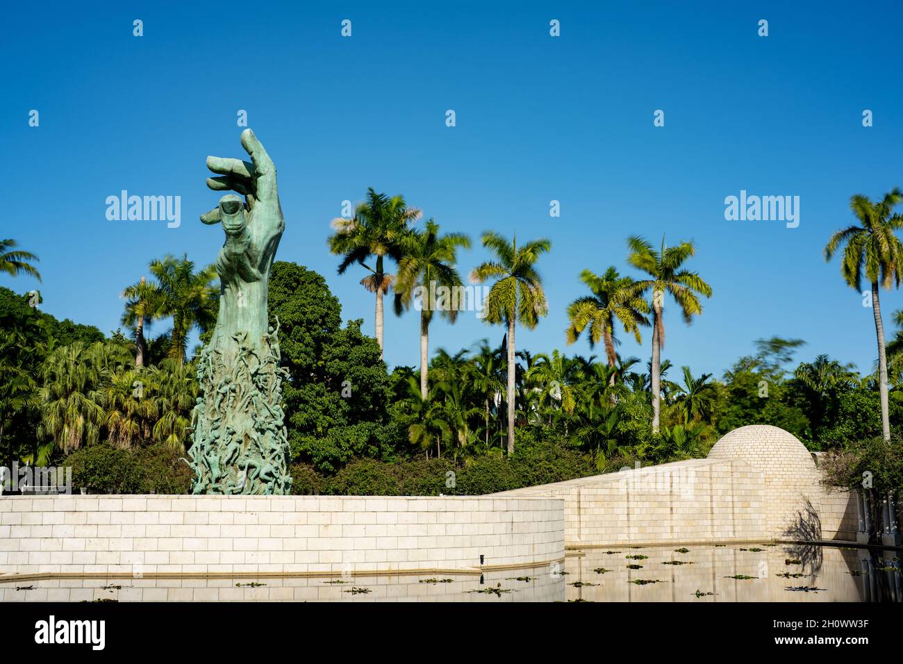 Holocaust memorial miami beach sculpture hi-res stock photography and ...
