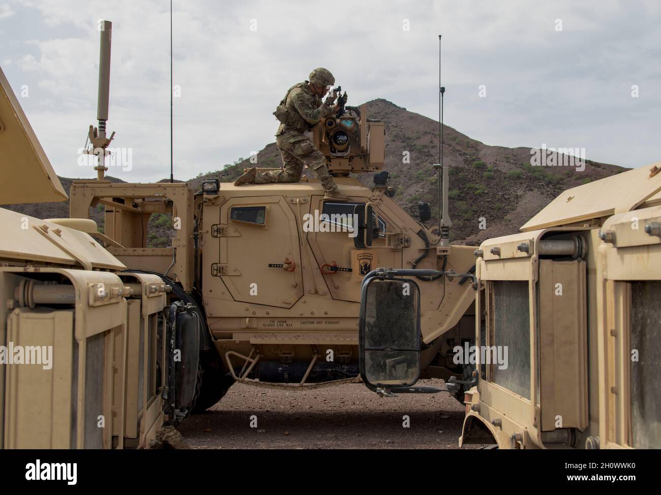 U.S. Army Soldiers assigned to Dagger Company, 1-102nd Infantry ...