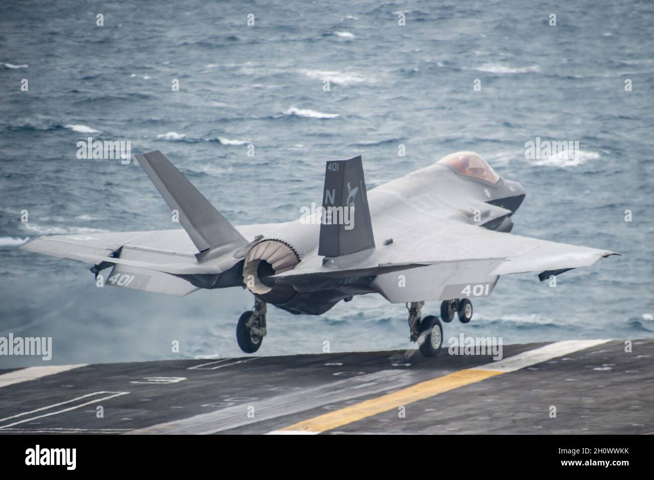 211011-N-RO680-1306 BAY OF BENGAL (Oct. 11, 2021) An F-35C Lightning II, assigned to the ...