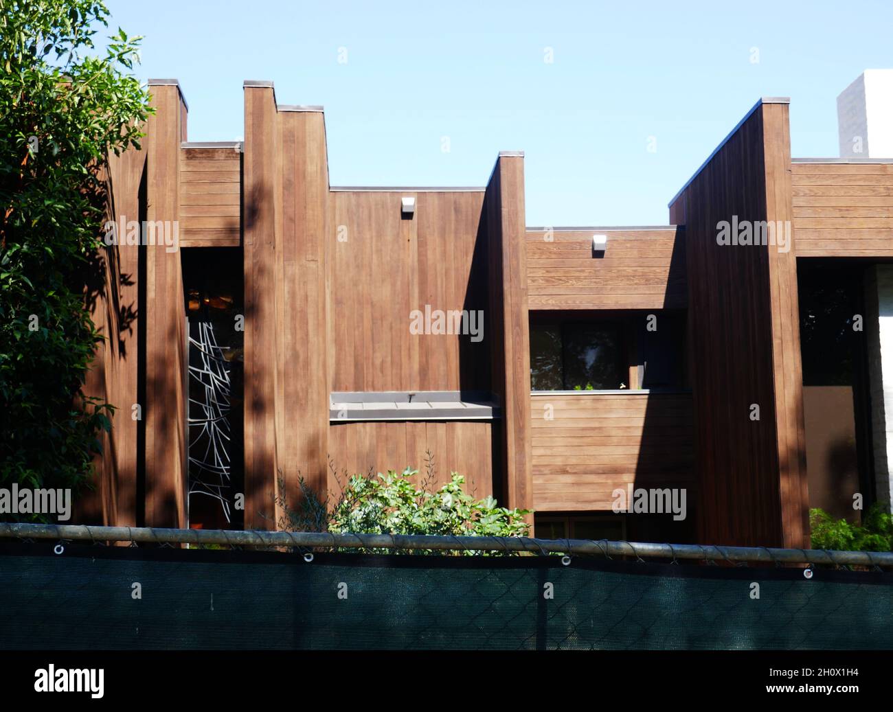 604 n alpine drive hi-res stock photography and images - Alamy