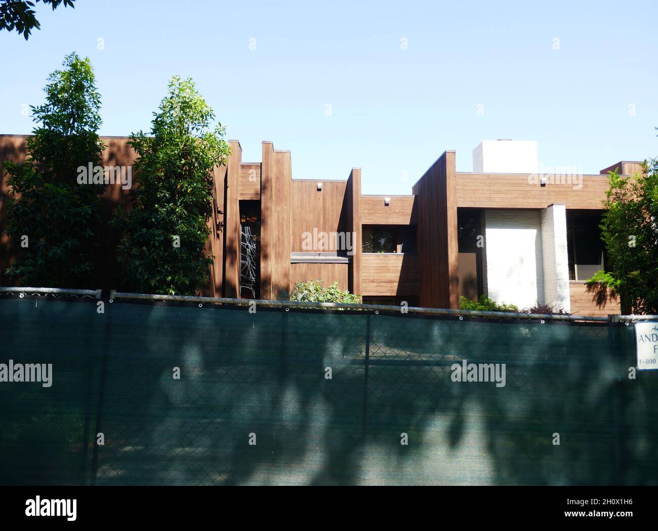 604 n alpine drive hi-res stock photography and images - Alamy
