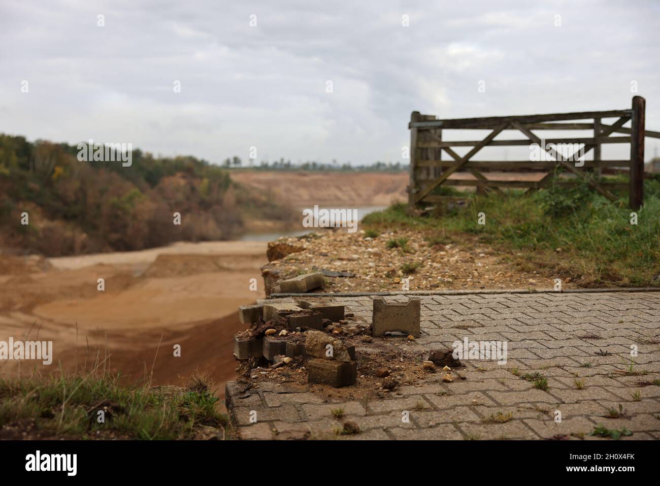 Erftstadt, Germany. 13th Oct, 2021. Stones of a path lie on the ...