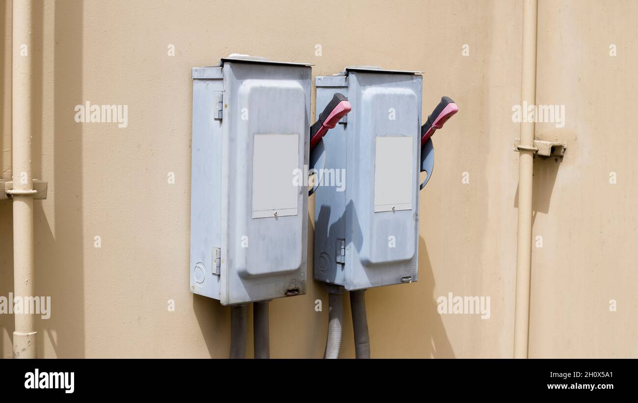 Old Electrical Fuse Box High Resolution Stock Photography and Images ...