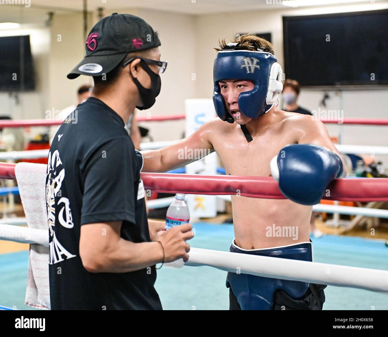 Yokohama, Kanagawa, Japan. 12th Oct, 2021. Shingo Inoue, Naoya Inoue ...