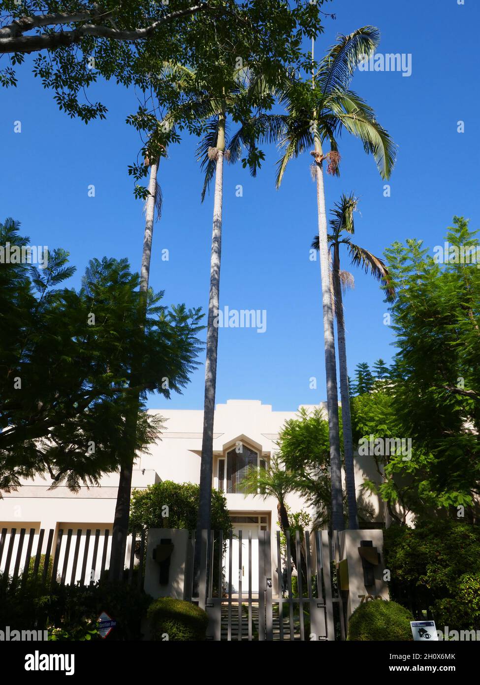 708 n alpine drive hi-res stock photography and images - Alamy