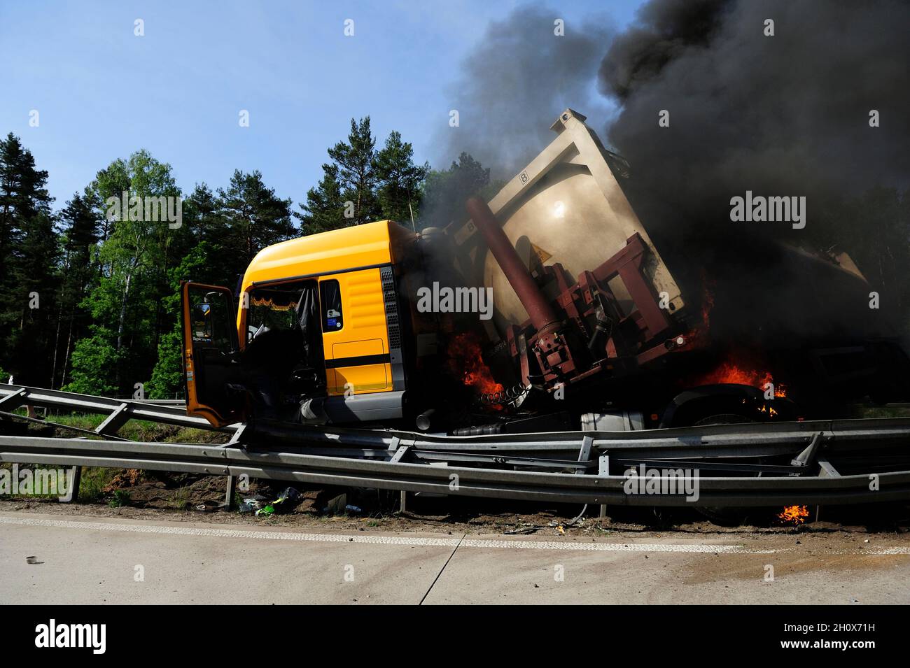 burning tanker, tanker, road, disaster, pollution, smoke, flames ...