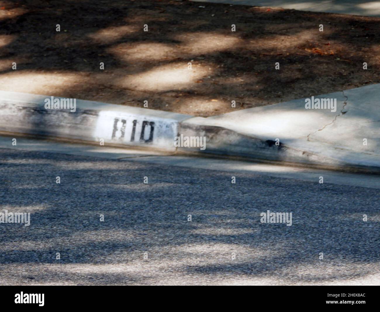 810 n alpine drive hi-res stock photography and images - Alamy