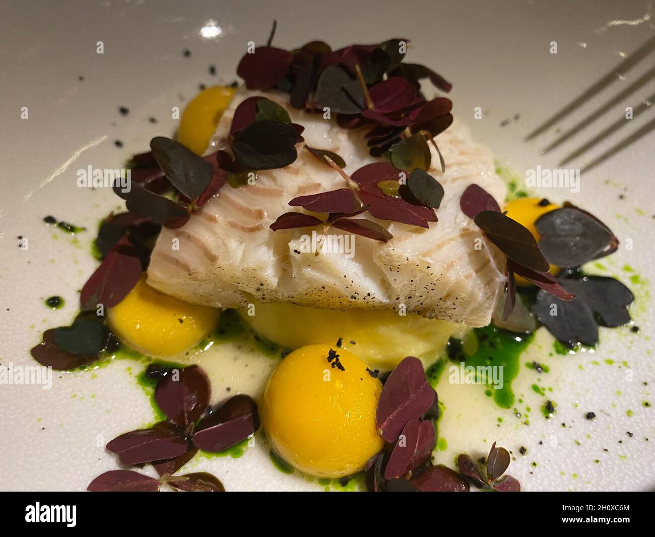 Moskau, Russia. 12th Oct, 2021. A dish with halibut from the restaurant ...