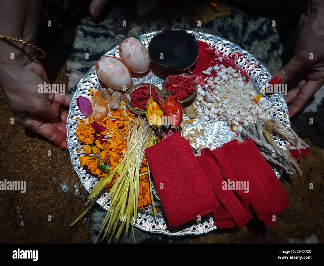 Kathmandu, Bagmati, Nepal. 15th Oct, 2021. A Nepali woman prepares for ...