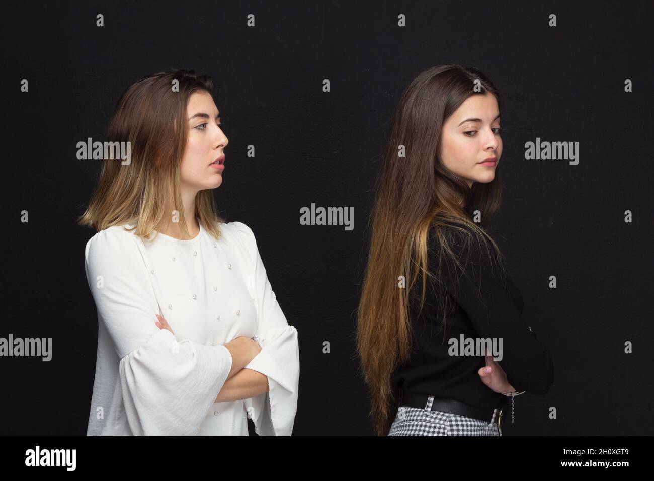 Angry friends hi-res stock photography and images - Alamy