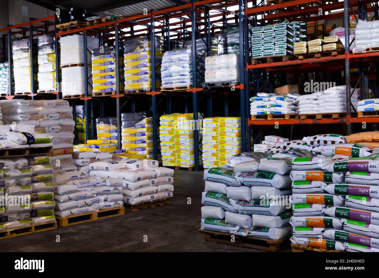 Fertilizers in garden store of Barcelona Stock Photo - Alamy