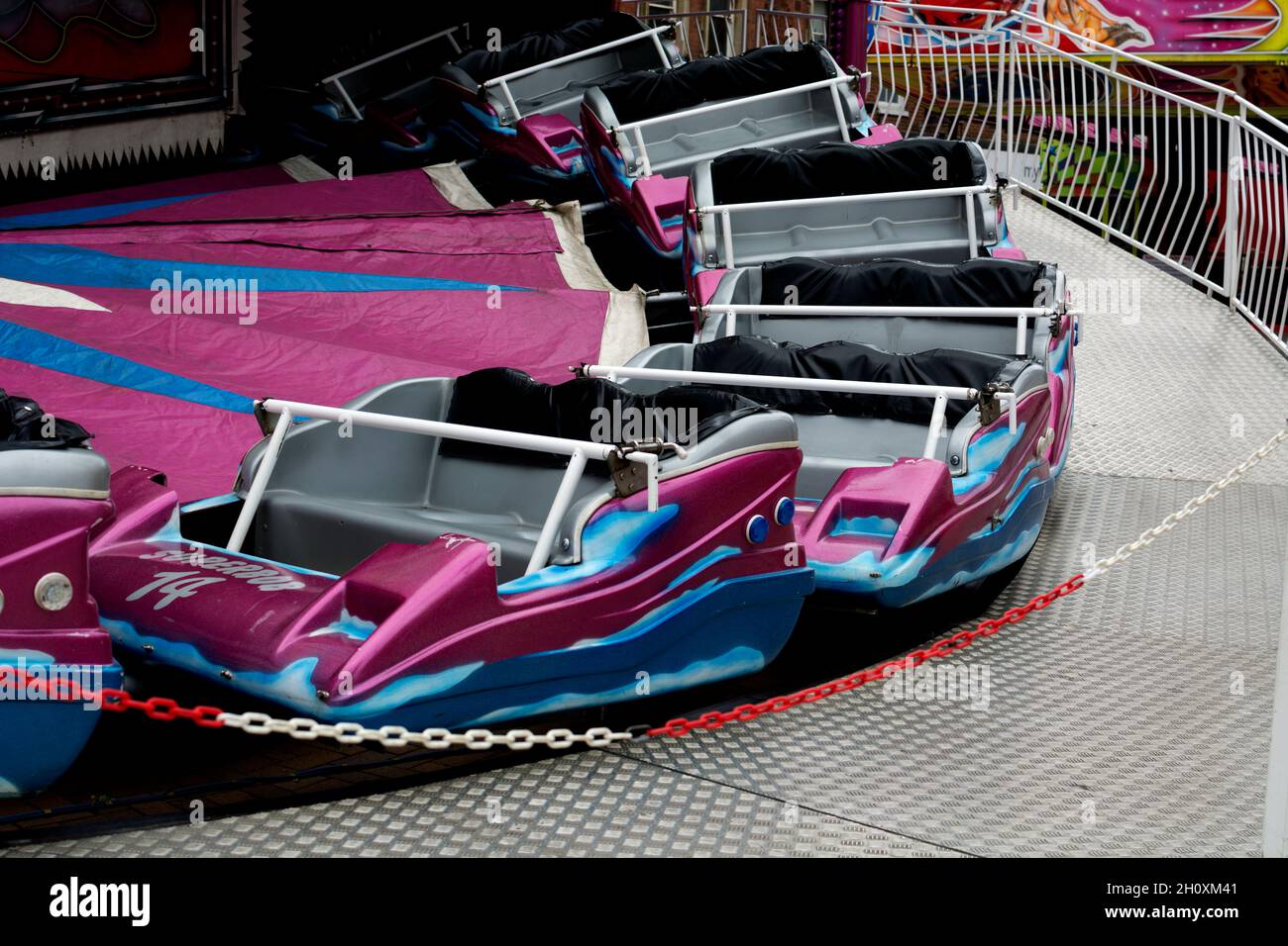 A ride at the Banbury Michaelmas Mop Fair, Oxfordshire, UK Stock Photo ...